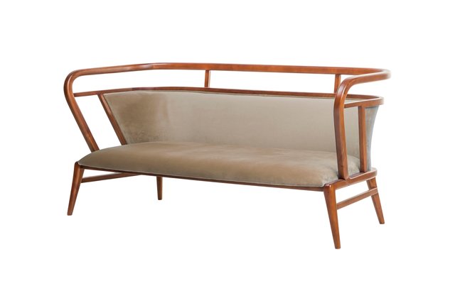 Divano Impero in velluto color cammello di Javier Gomez in vendita su ...