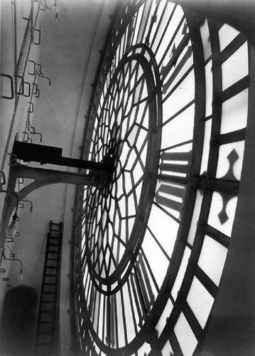 Benjamin Stone / Hulton Archiv, Inside St Stephens, 1925, Schwarz-Weiß ...