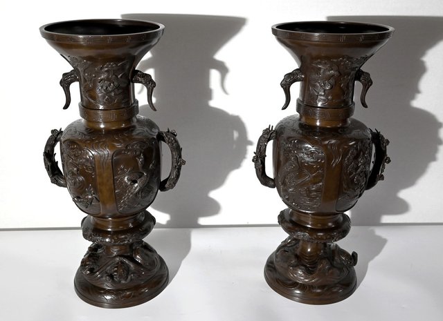 Antique Japanese Bronze Vases, Set of 2 for sale at Pamono