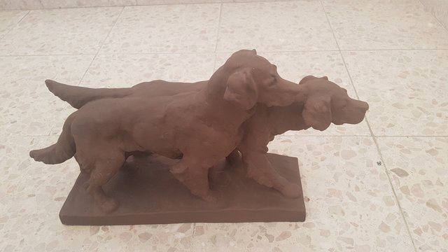 Irischer Setter aus Braunem Steingut von Karlsruher Majolika bei Pamono ...