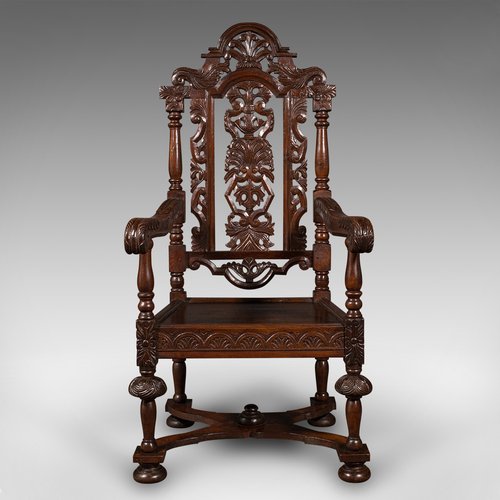 Victorian Scottish Carved Throne Chair in Oak for sale at Pamono