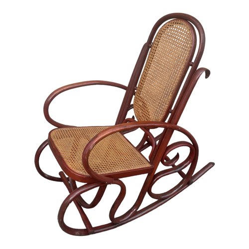 Schaukelstuhl aus Buche von Michael Thonet bei Pamono kaufen