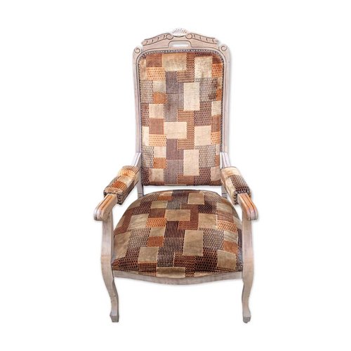 Voltaire Chair with Carved Ridge for sale at Pamono