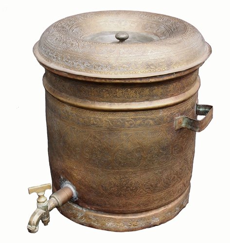 Large Antique Islamic Engraved Brass Bucket, 1920s for sale at Pamono