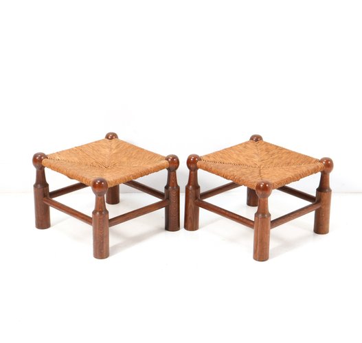 Moderne Hocker oder Fußstützen aus Eiche mit geflochtenen Sitzen, 1960er, 2er Set bei Pamono kaufen
