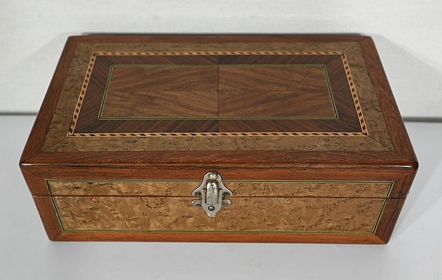 Early 20th Century Inlaid Wood Box for sale at Pamono