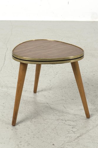 Vintage Pflanzentisch aus Holz bei Pamono kaufen Vintage Pflanzentisch aus Holz bei Pamono kaufen