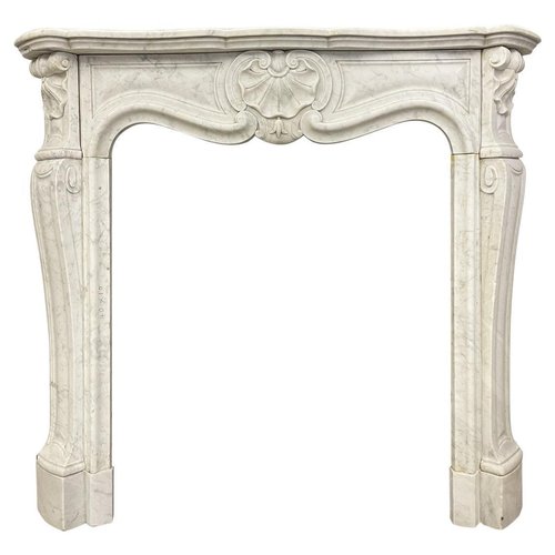 Carrara Marmor Kaminsims im Louis Xv Stil, 1850 bei Pamono kaufen