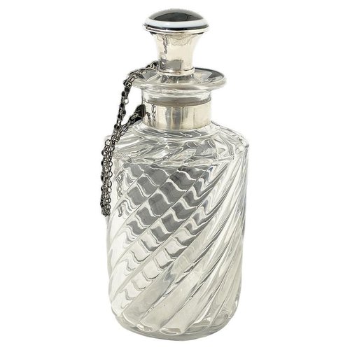 Bouteille en Verre avec Bouchon en Argent par Manikus and Verhoef, Pays ...