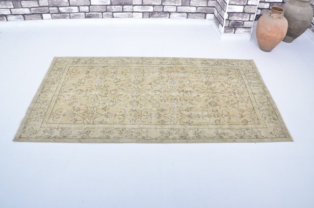Vintage Tan Color Hand-Made Floor Bedroom Rug for sale at Pamono