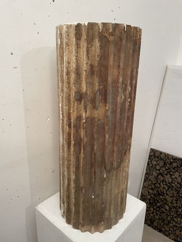 Columna de yeso crema, década de 1890 en venta en Pamono