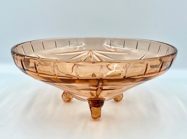 Czech Art Deco Fruit Bowl in Rose Pink Glass from Stolzle, 1930s for ... Czech Art Deco Fruit Bowl in Rose Pink Glass from Stolzle, 1930s for ...