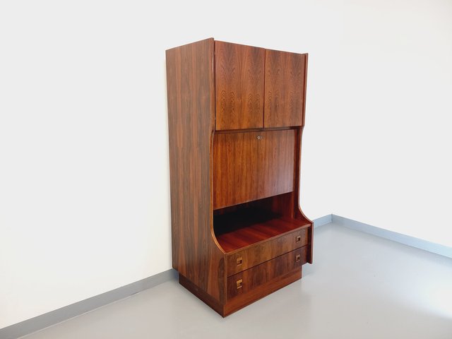Vintage High Storage Unit in Rosewood, 1960s for sale at Pamono