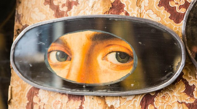 Watching Eye Mirror from Unique Mirrors for sale at Pamono
