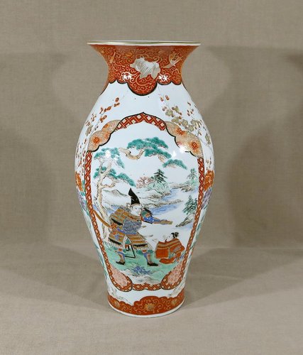 Large Japanese Porcelain Vase for sale at Pamono