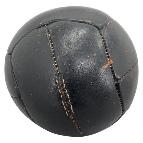 Vintage Leder Trainingsball, 1930er bei Pamono kaufen