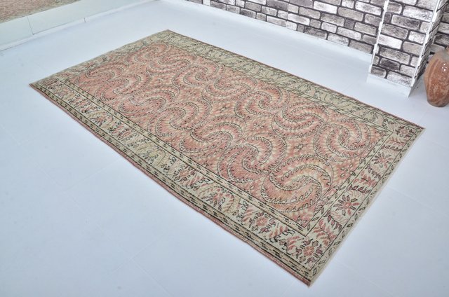 Mid-Century Modern Rustikales Bauernhaus Oushak Teppich bei Pamono kaufen