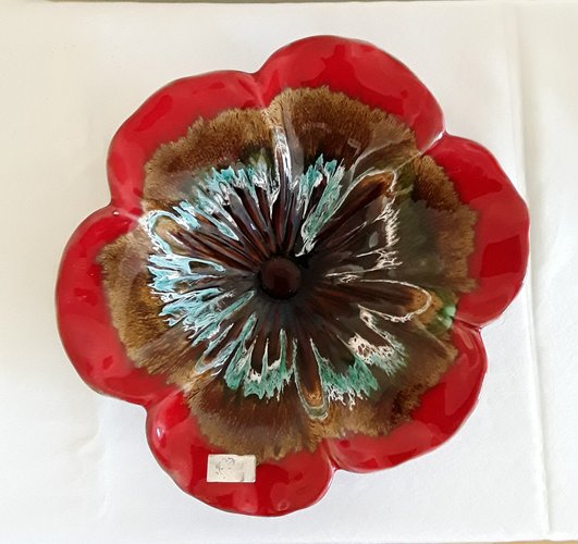 Vintage P and Poppy-Shaped French Ceramic Shell in Adventurous Color ...