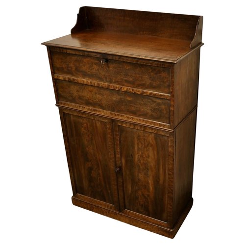 Figured Walnut Hotel Restaurant Reception Hostess Greeting Station ...