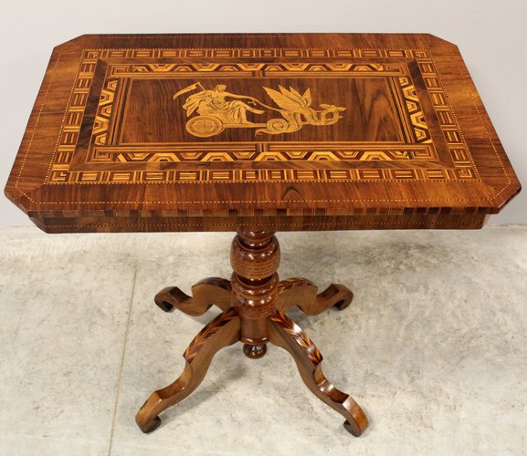 Walnut Tarsia Rolo Coffee Table, Italy, 19th Century for sale at Pamono