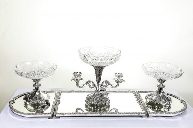 Rococo Silver Plate Centrepiece for sale at Pamono