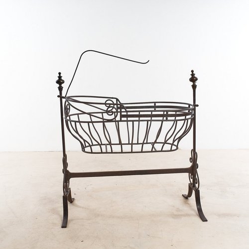 Empire Cradle in Wrought Iron for sale at Pamono
