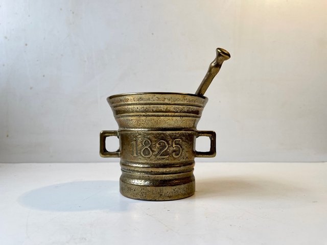 Mortier en Bronze avec Pilon, Set de 2 en vente sur Pamono