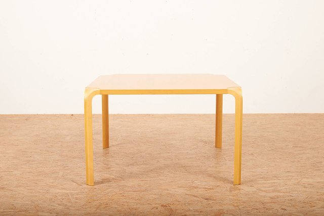 Coffee Table in Birch by Alvar Aalto for Artek, 1954 for sale at Pamono