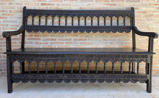 Antique Spanish Colonial Carved Walnut Bench, 1910s for sale at Pamono