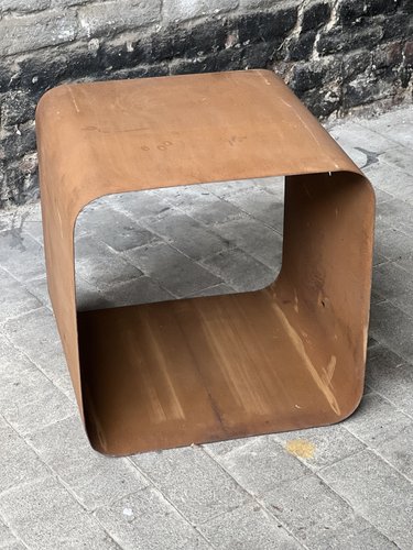 Table d'Appoint Industrielle en Acier Corten, Bruxelles, 1974) en vente ...