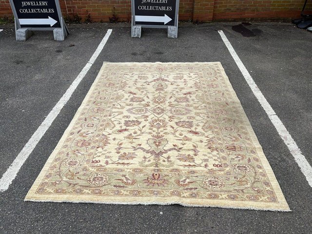 Country House Rug with Floral Pattern for sale at Pamono