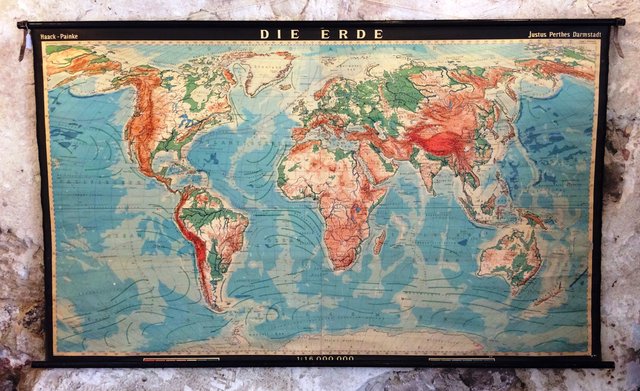 Mappa della scuola di Hermann Haack, anni '70 in vendita su Pamono