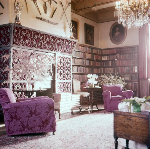 Noble Interior with Library in a Hotel, USA / Canada, 1962 / 2020s ...