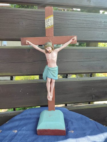 Pre-War Wooden Standing Crucifix, 1890s for sale at Pamono
