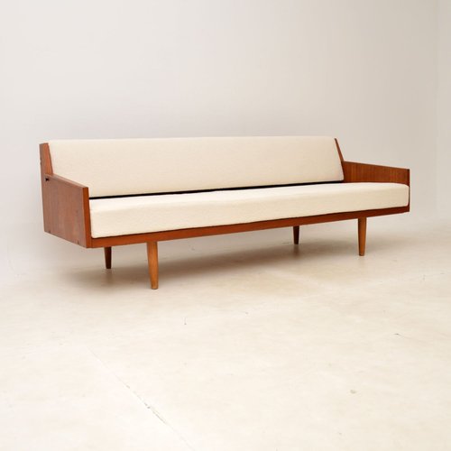 Dänisches Vintage Schlafsofa aus Teak, 1960er bei Pamono kaufen