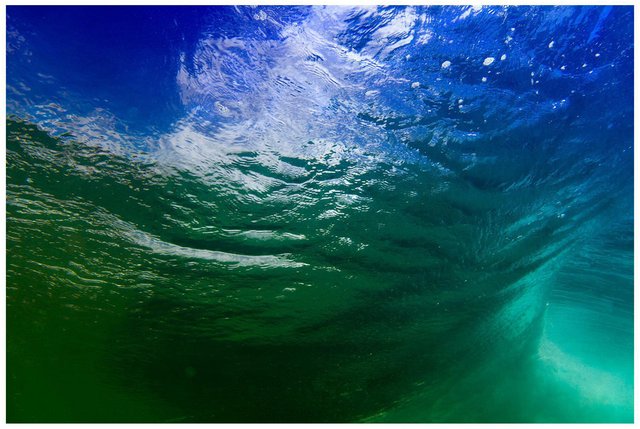 Roberta Borges, Waves 2, 2017, Photograph for sale at Pamono