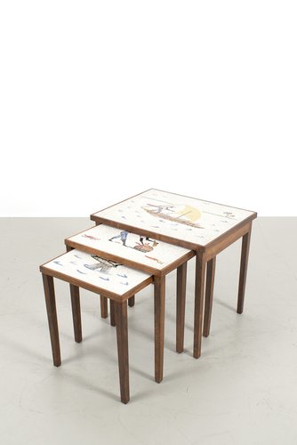 Wooden nest of 3 tables store