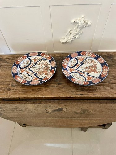 Japanese Hand Painted Imari Plates, 1900s, Set of 2 for sale at Pamono