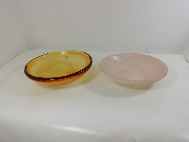 Vintage Italian Bowls, 1980s, Set of 2 for sale at Pamono
