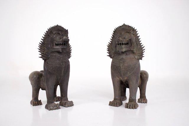 Early 20th Century Singha Temple Guardian Lions in Bronze, 1920s, Set ...