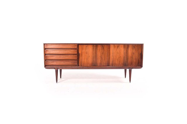 Mid-Century Modell 18 Sideboard aus Palisander von Gunni Omann von ...