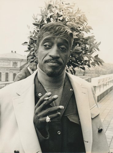 Sammy Davis Jr. Smoking, Photograph for sale at Pamono