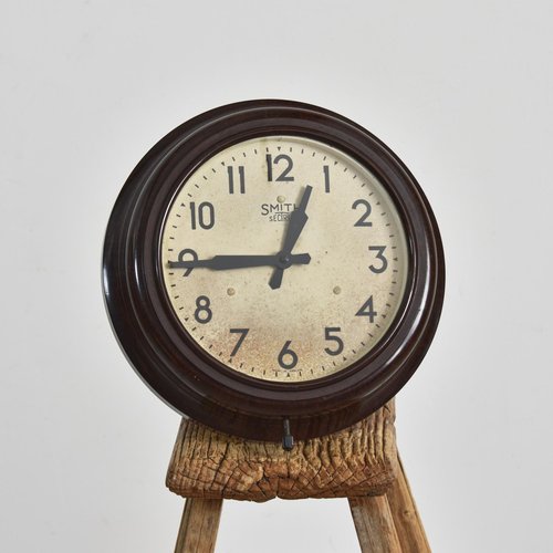Small Vintage Wall Clock from Smiths, 1930s for sale at Pamono