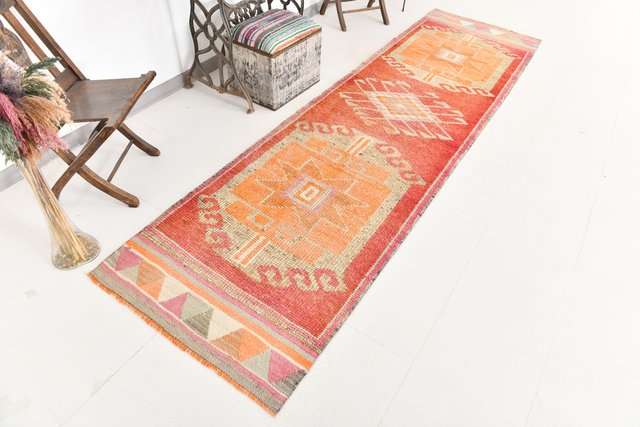 Vintage Runner Rug in Wool for sale at Pamono