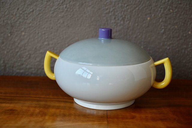 Soup Tureen by Matteo Thun for Arzberg, 1980s for sale at Pamono