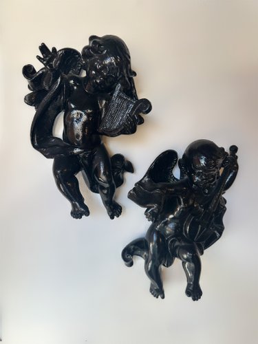 Hand Carved Black Cherubs, 1900, Set of 2 for sale at Pamono