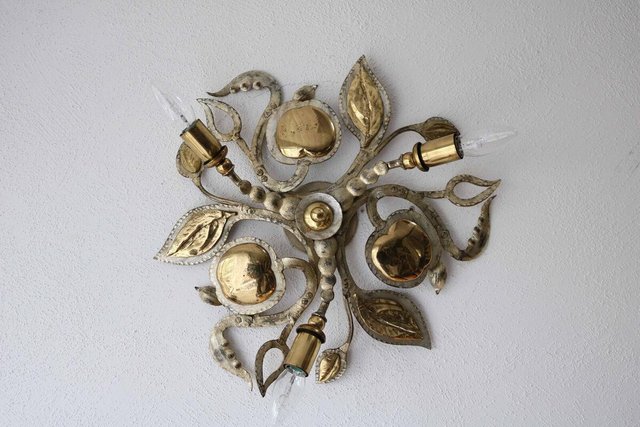 Hollywood Regency Brass Wall Lamp from Möller, 1980s for sale at Pamono