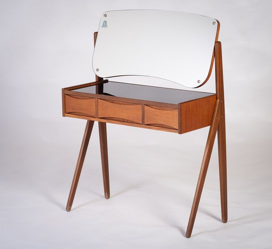 Vintage Danish Dressing Table from Ølholm Møbelfabri, 1960s for sale at ...