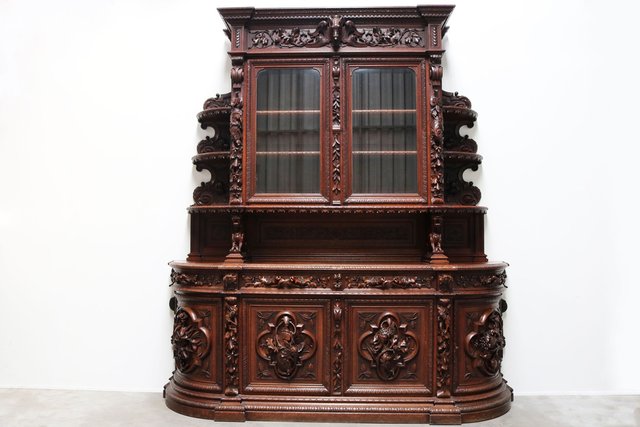 Large French Hunt Cabinet in Oak attributed to Alexander Roux, 1870s ...
