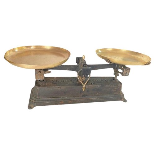 Báscula francesa antigua de hierro forjado y latón, Francia, siglo XIX ...